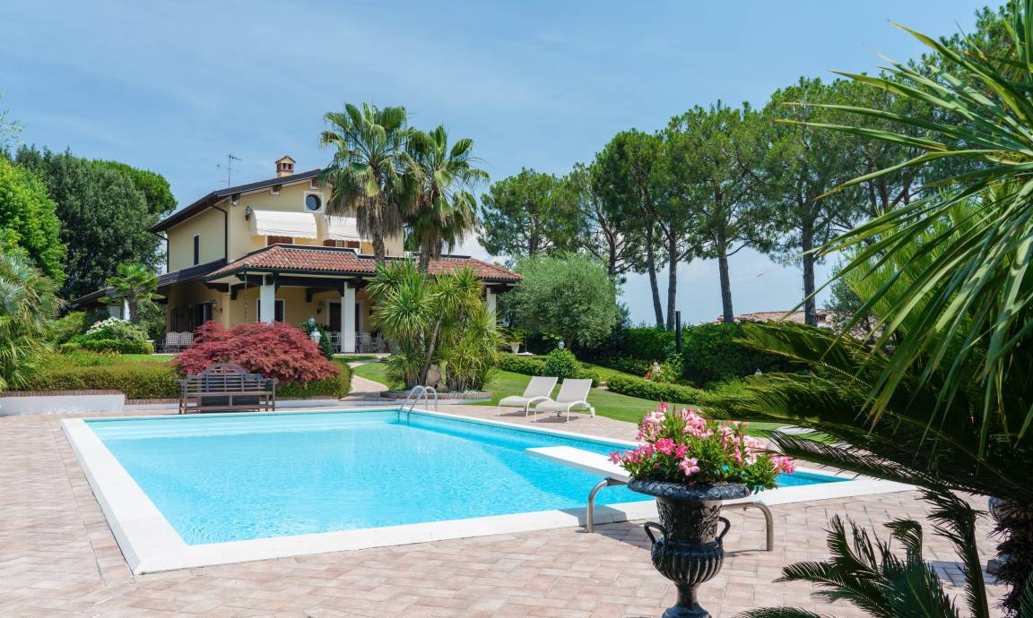 Villa ∙ 3 Schlafzimmer ∙ 7 Gäste - Padenghe sul Garda