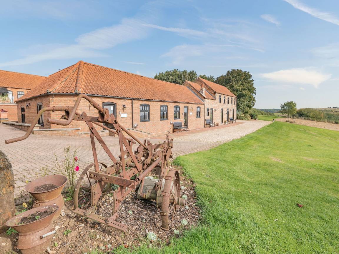 Cottage ∙ 2 Bedrooms ∙ 4 Guests - Louth