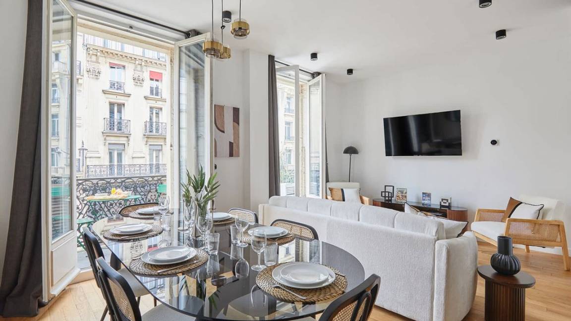 66 M² Apartment ∙ 2 Bedrooms ∙ 6 Guests - Paris