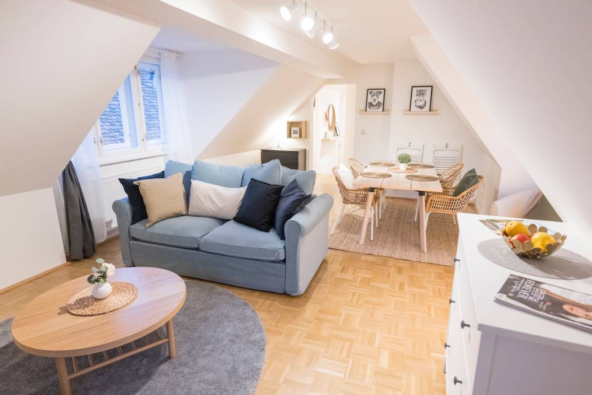 100 M² Ferienwohnung ∙ 2 Schlafzimmer ∙ 4 Gäste - Graz