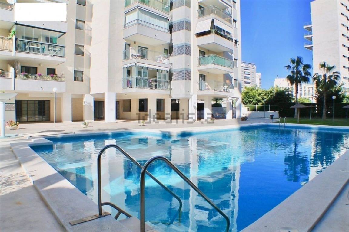 100 M² Apartamento ∙ 3 Habitaciones ∙ 6 Huéspedes - Villajoyosa