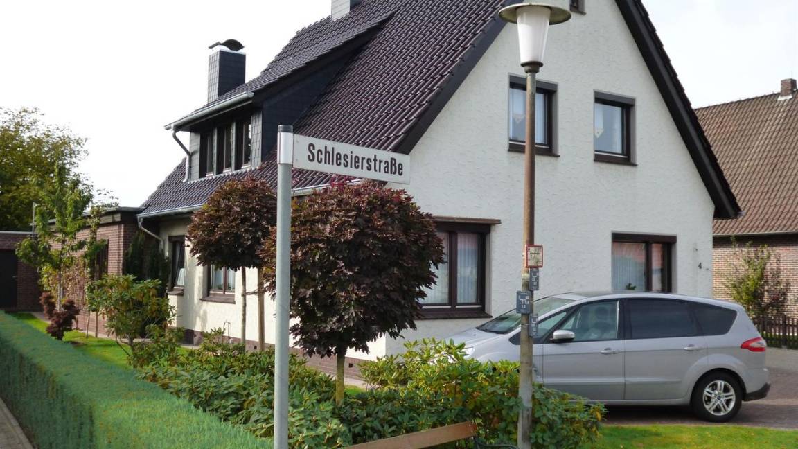 55 M² Ferienwohnung ∙ 2 Schlafzimmer ∙ 4 Gäste - Westerstede