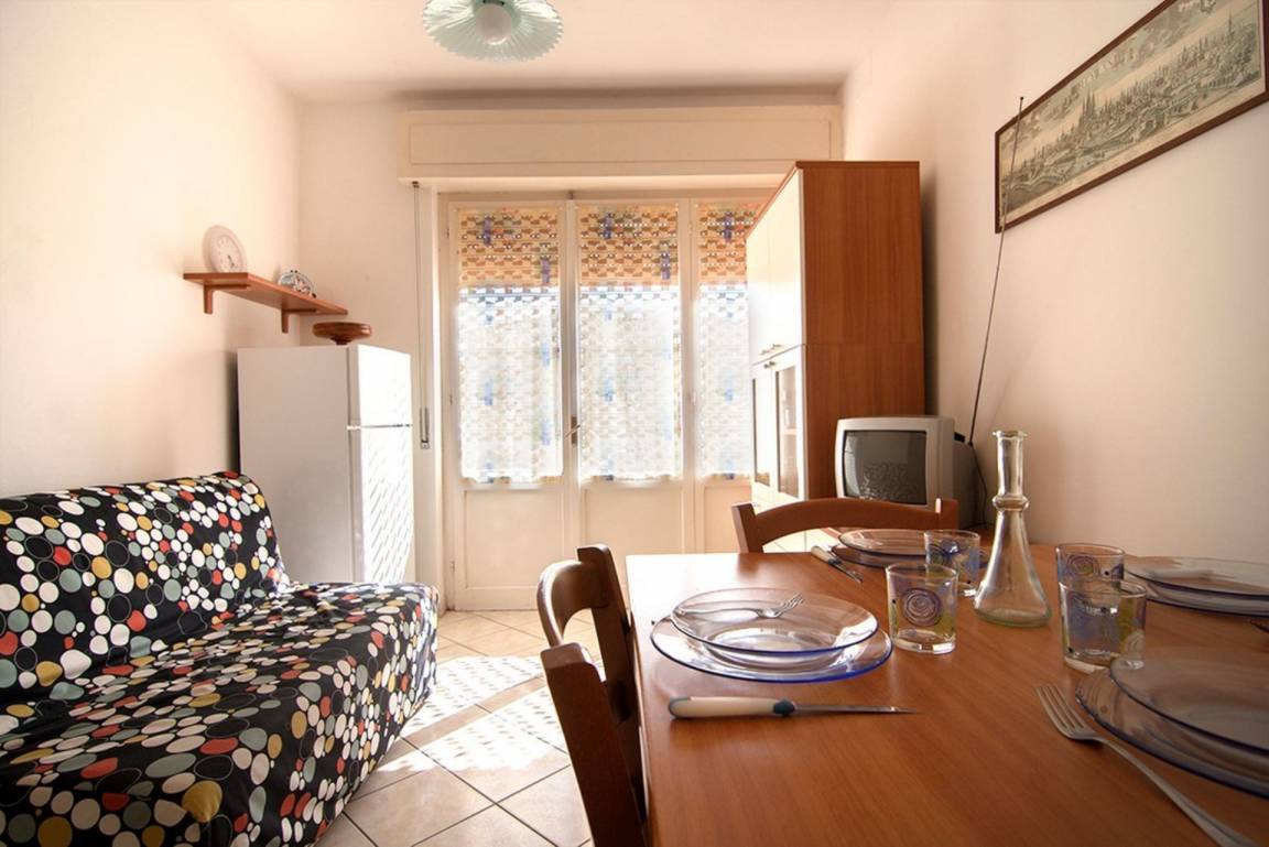 45 M² Apartment ∙ 2 Bedrooms ∙ 5 Guests - Follonica