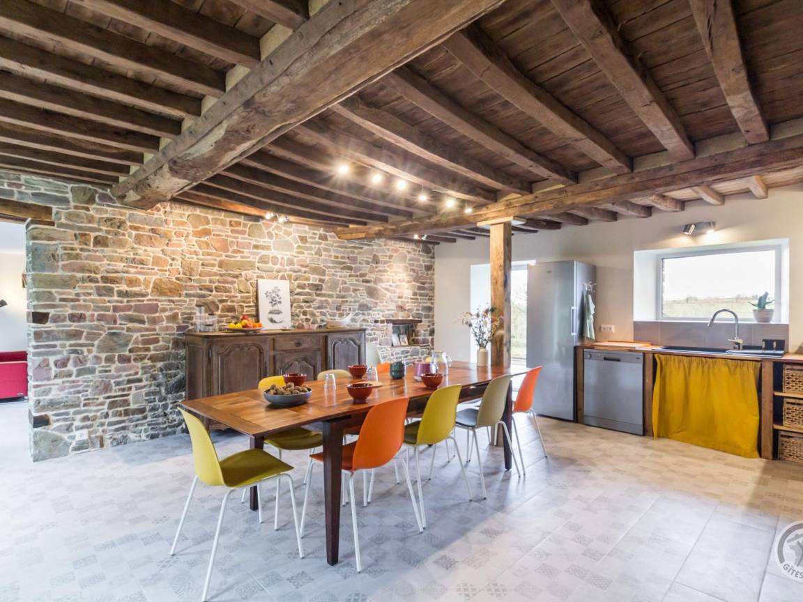 174 M² Cottage ∙ 4 Bedrooms ∙ 9 Guests - Normandy