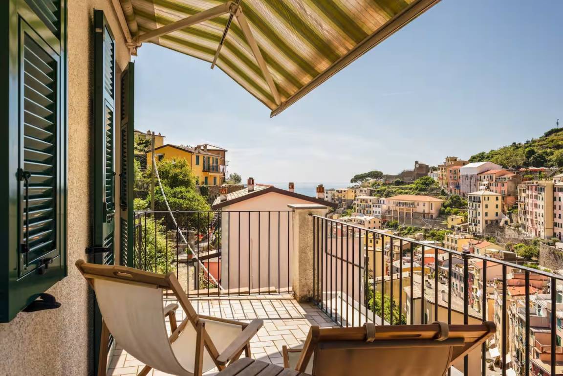 110 M² Ferienwohnung ∙ 1 Schlafzimmer ∙ 6 Gäste - Cinque Terre