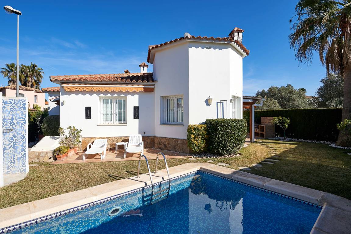 99 M² Villa ∙ 2 Schlafzimmer ∙ 4 Gäste - Gandia