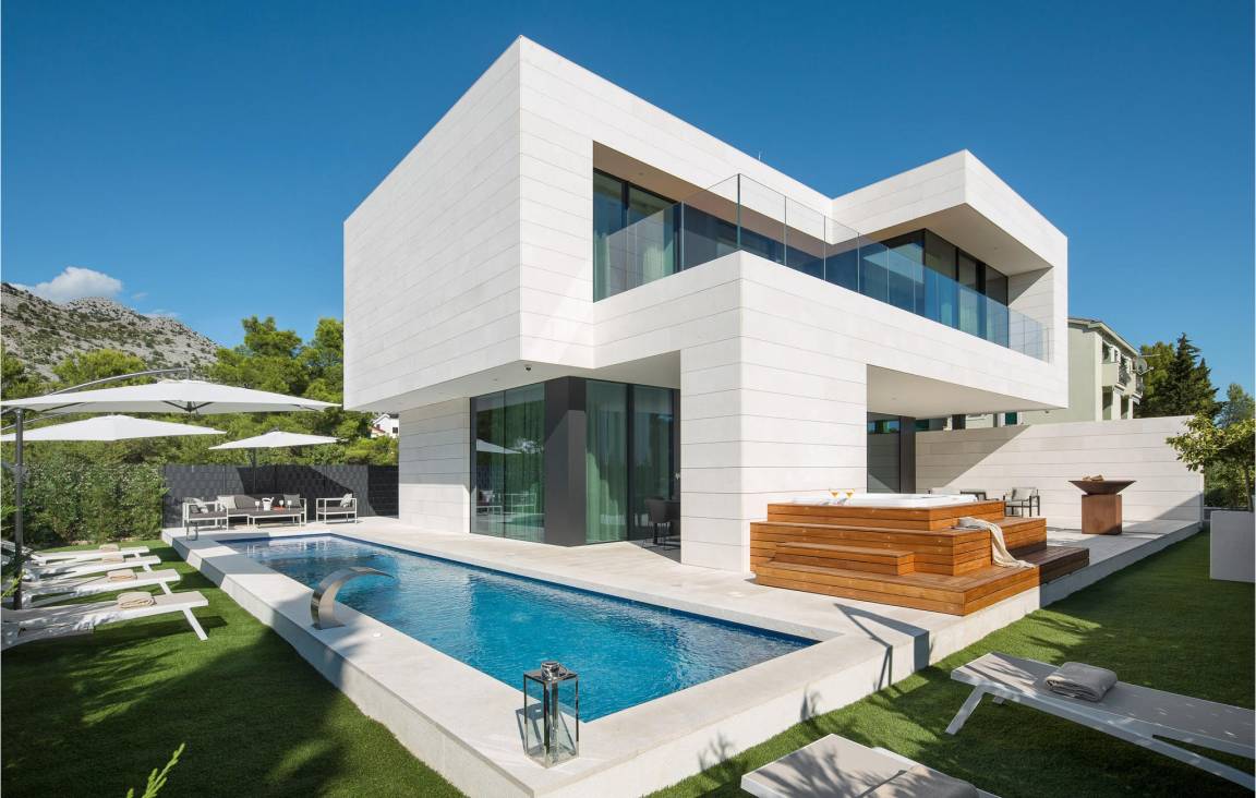240 M² Dom ∙ 4 Sypialnie ∙ 8 Gości - Starigrad