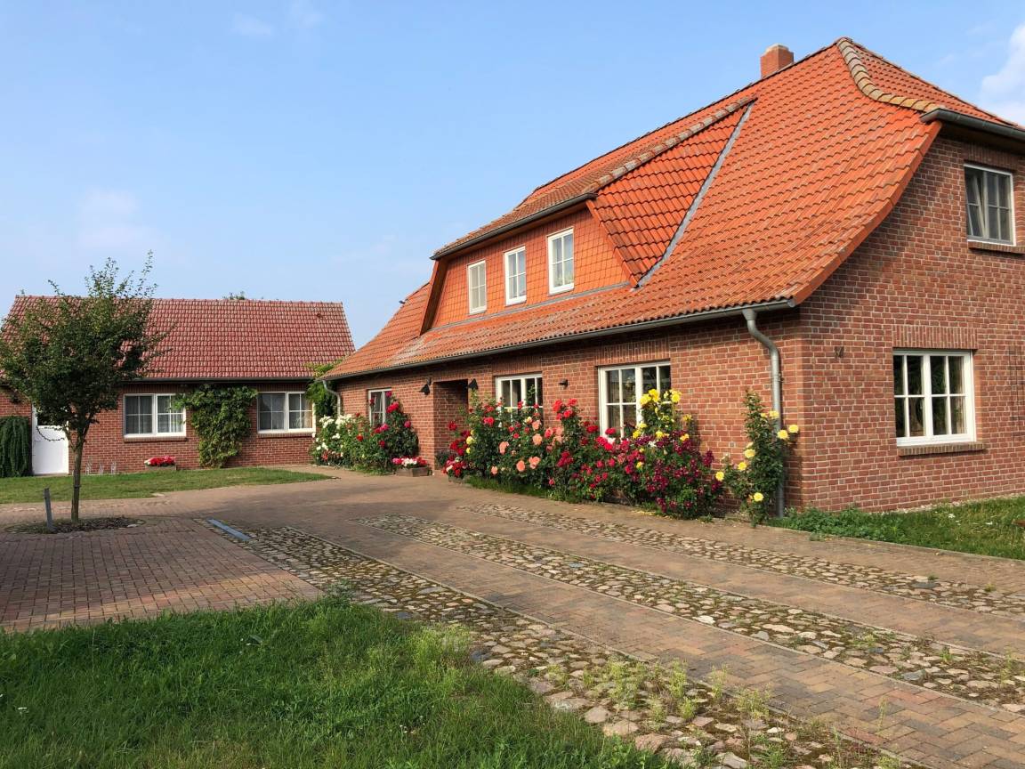 52 M² Apartamento ∙ 2 Habitaciones ∙ 4 Huéspedes - Neustrelitz