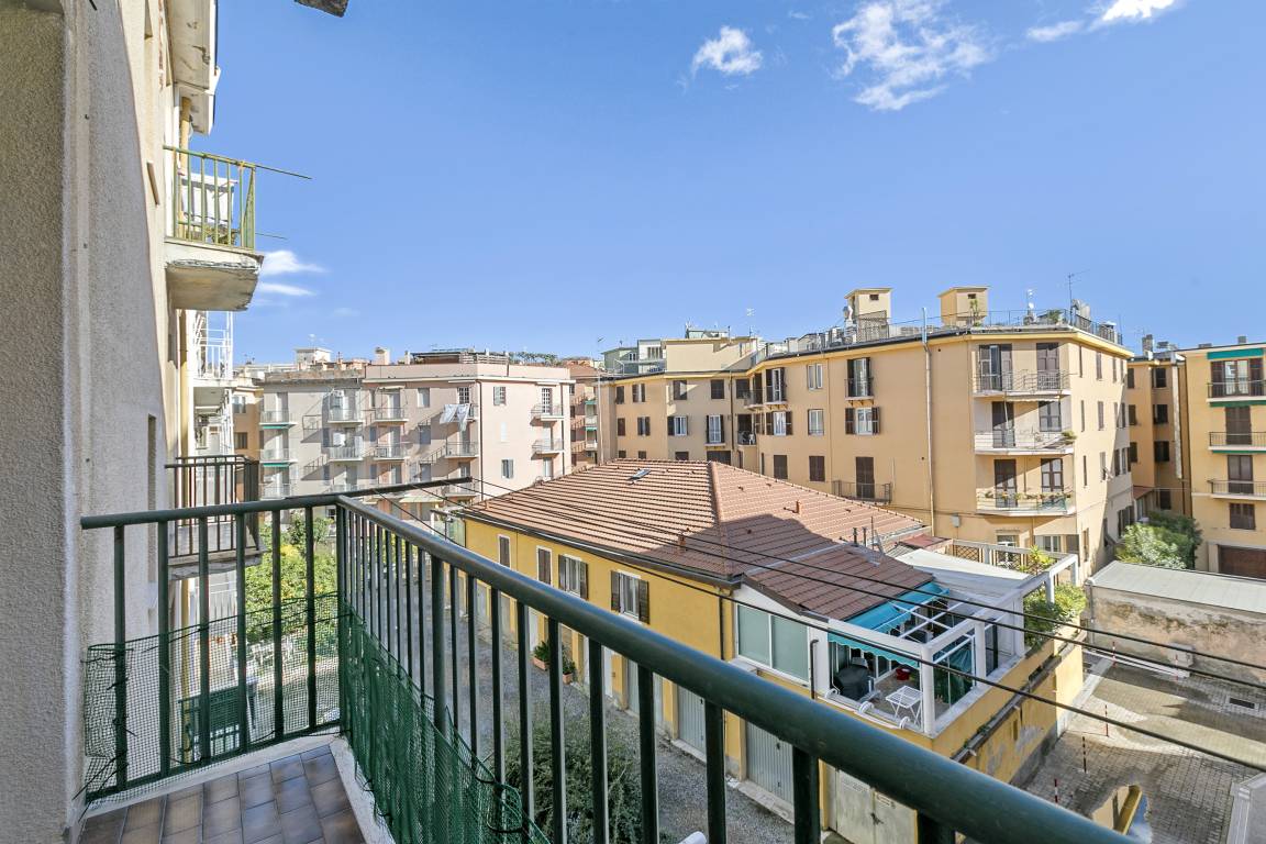 50 M² Ferienwohnung ∙ 1 Schlafzimmer ∙ 4 Gäste - Alassio