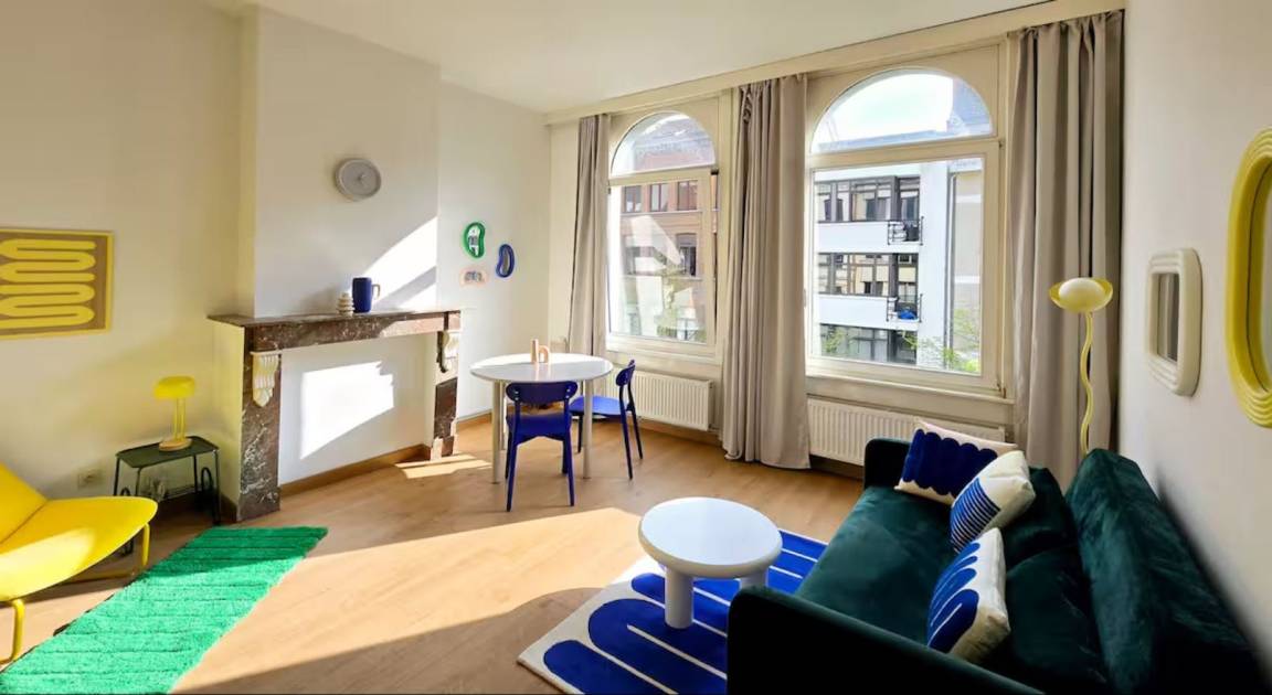 50 M² Apartamento ∙ 1 Habitación ∙ 2 Huéspedes - Mortsel