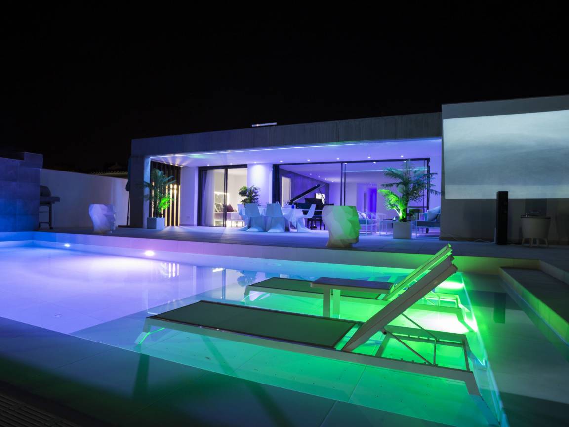 150 M² Maison De Vacances ∙ 4 Chambres ∙ 8 Personnes - Empuriabrava