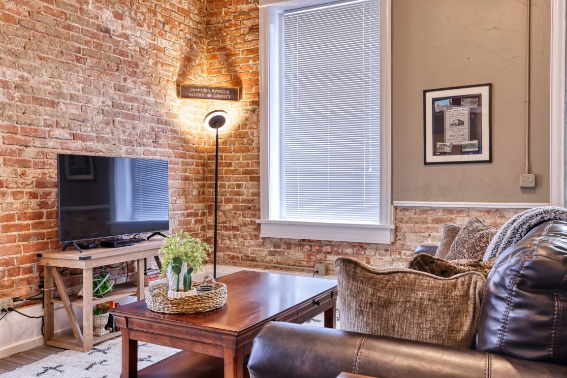 88 M² Apartment ∙ 1 Bedroom ∙ 4 Guests - Sheridan, WY
