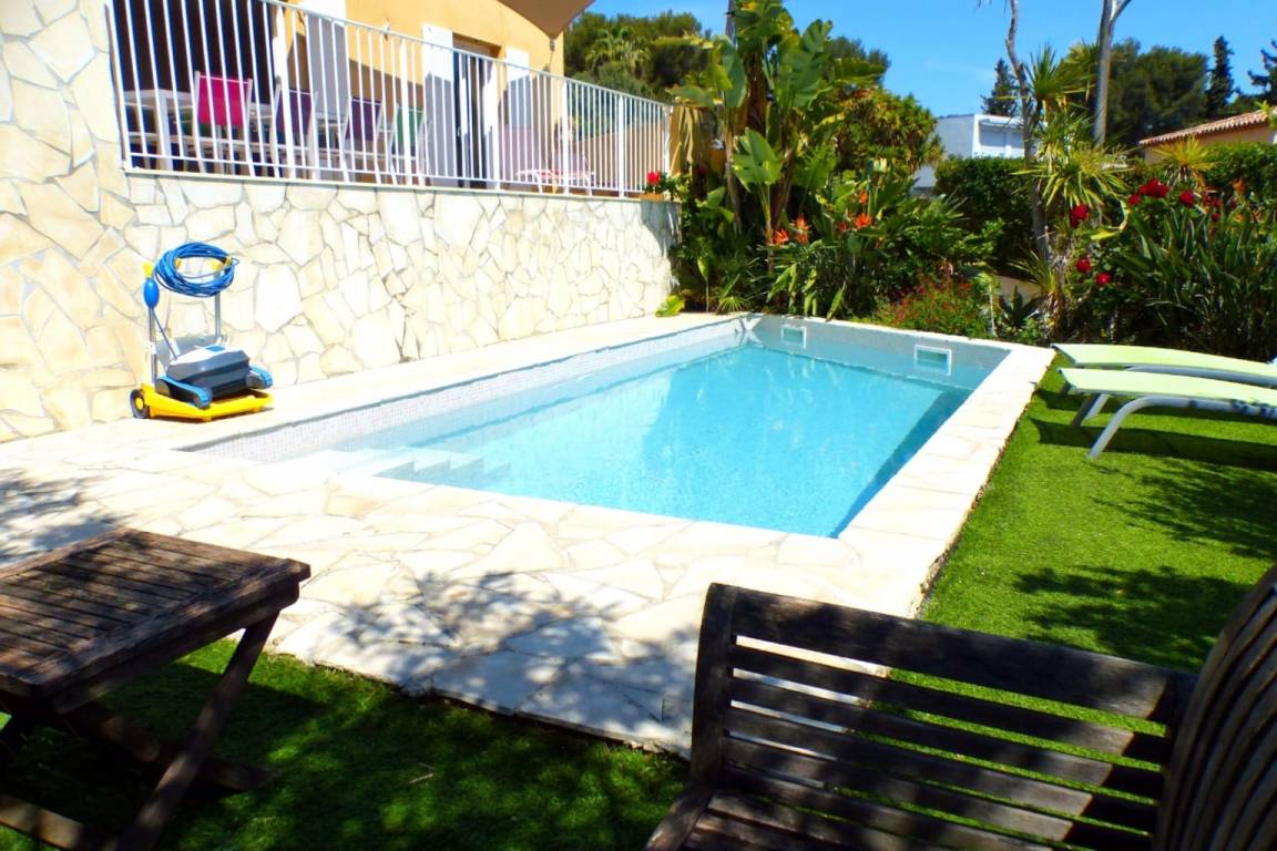 126 M² Ferienhaus ∙ 4 Schlafzimmer ∙ 8 Gäste - Le Castellet