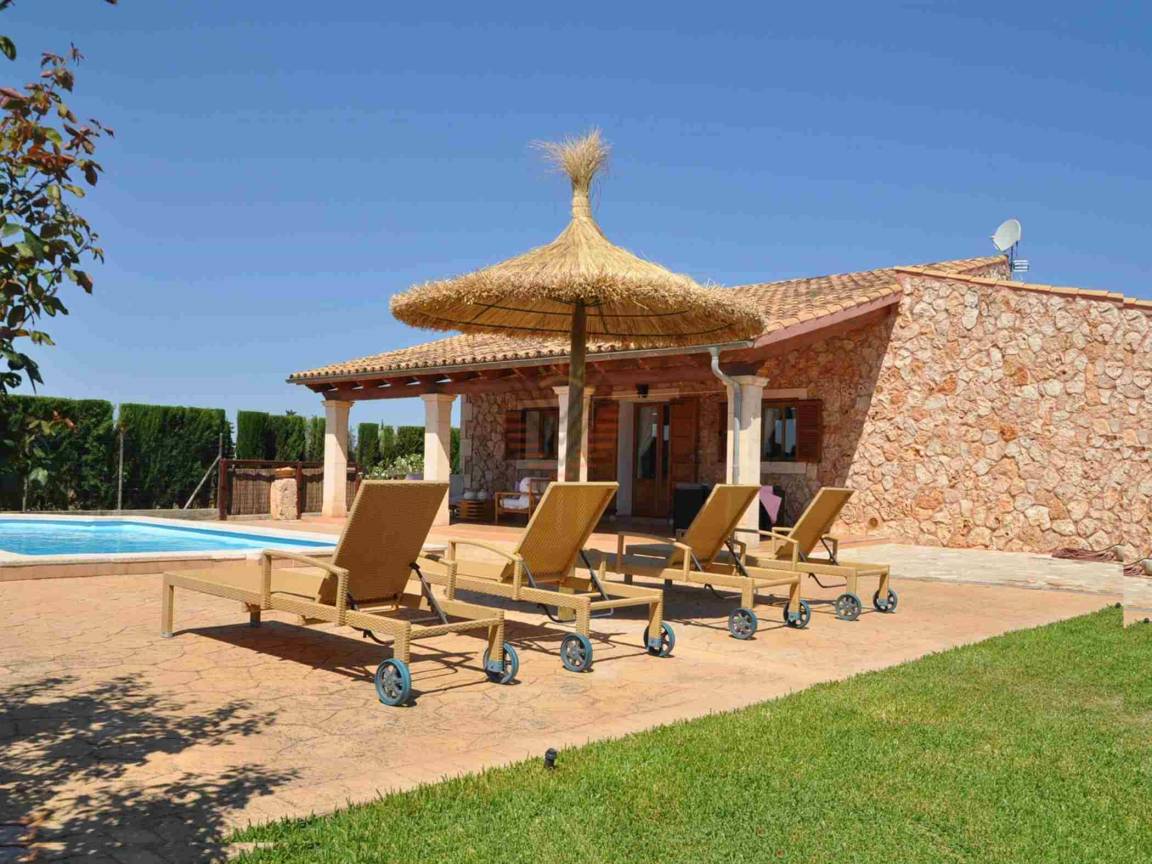 115 M² Casa Rural ∙ 2 Habitaciones ∙ 4 Huéspedes - Lloseta