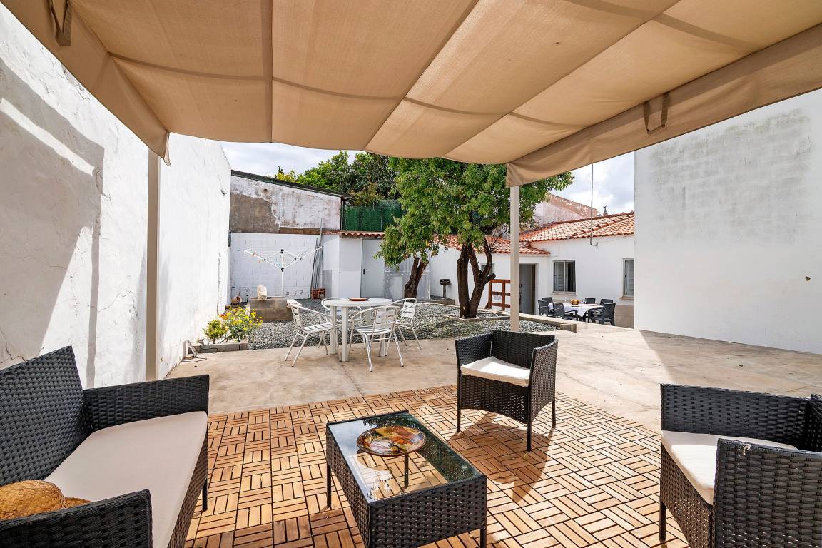 90 M² Huis ∙ 2 Slaapkamers ∙ 5 Gasten - Porches