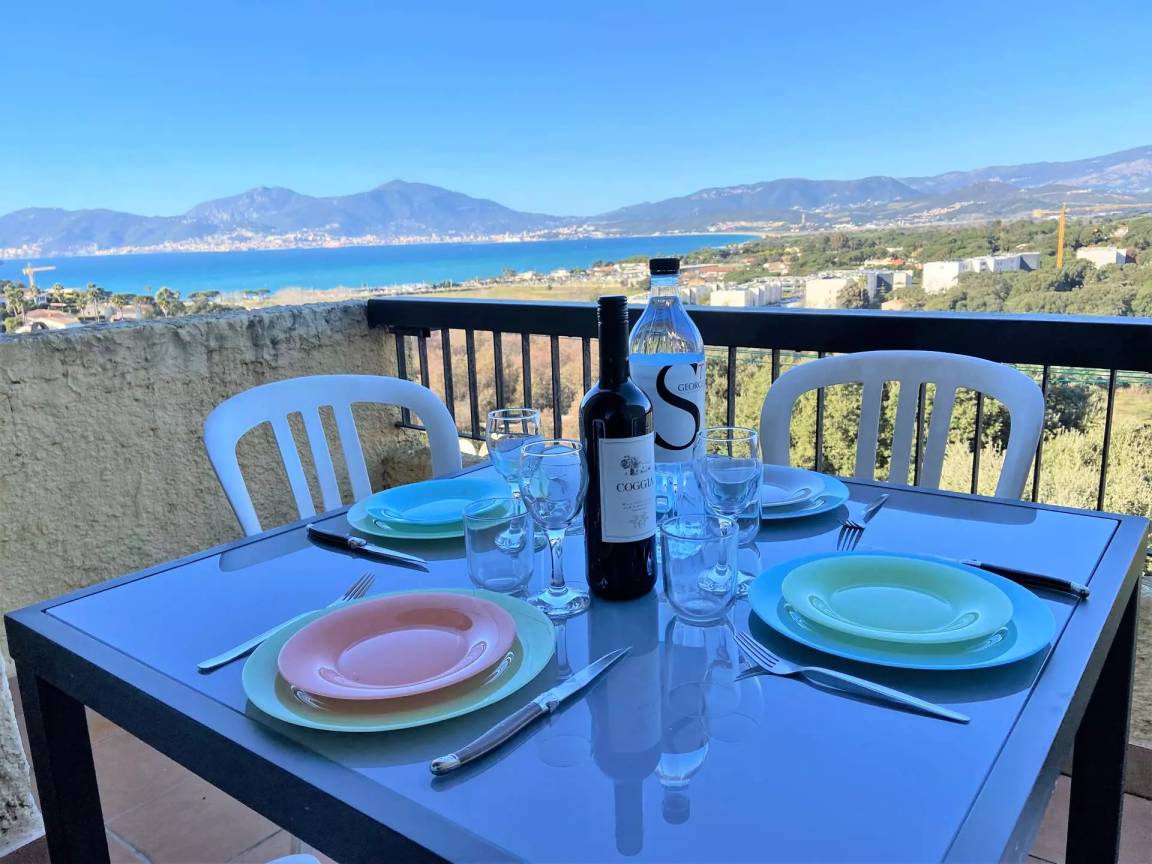 33 M² Ferienwohnung ∙ 1 Schlafzimmer ∙ 4 Gäste - Ajaccio