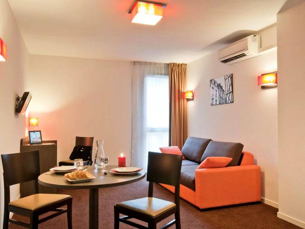 25 M² Appartement ∙ 1 Chambre ∙ 4 Personnes - Poitiers