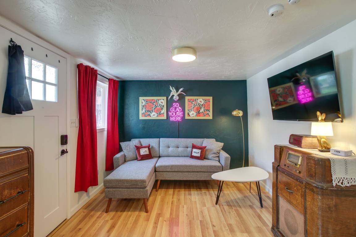 37 M² Apartment ∙ 1 Bedroom ∙ 2 Guests - Spokane, WA