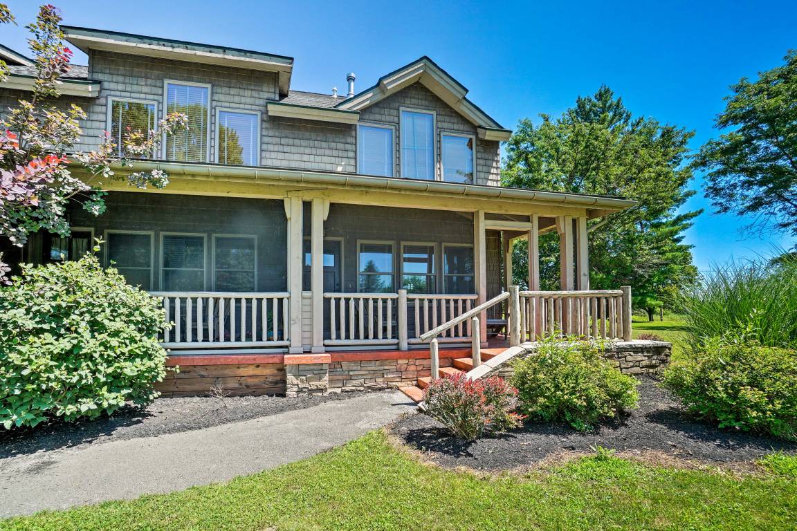 167 M² Apartment ∙ 3 Bedrooms ∙ 7 Guests - Conneaut Lake, PA