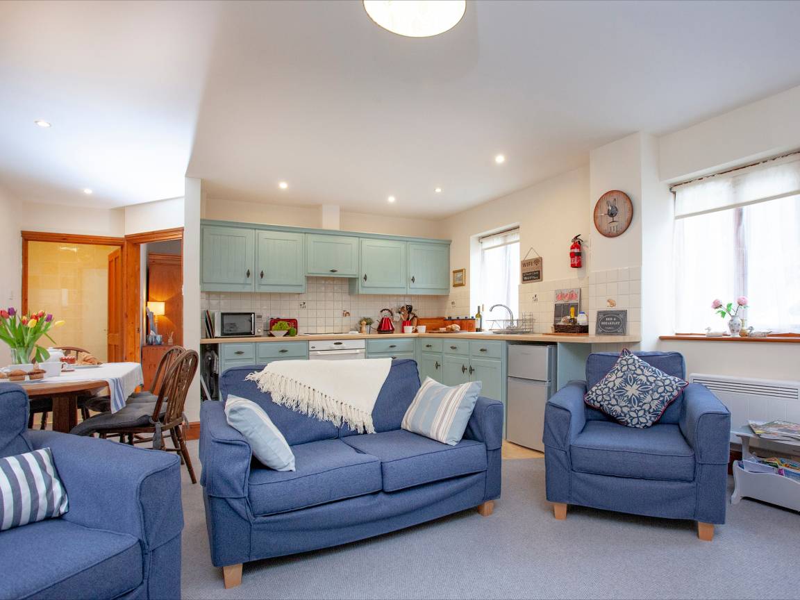 Cottage ∙ 2 Bedrooms ∙ 4 Guests - Topsham