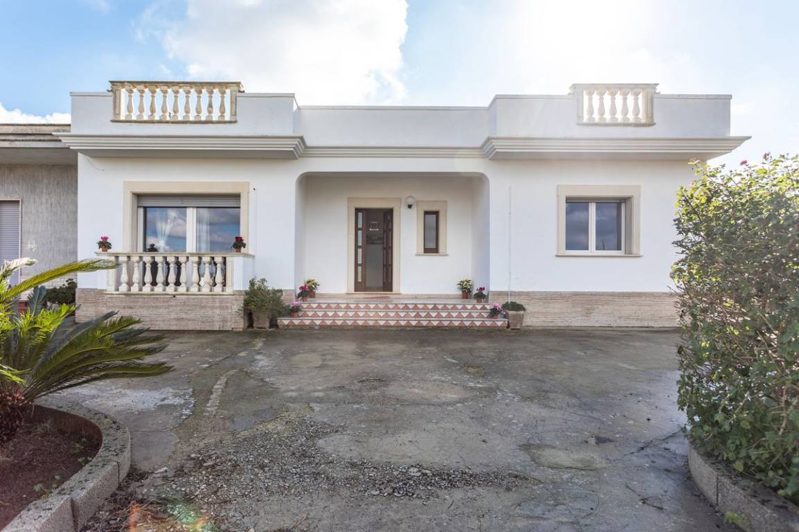 187 M² Villa ∙ 4 Camere Da Letto ∙ 11 Ospiti - Puglia