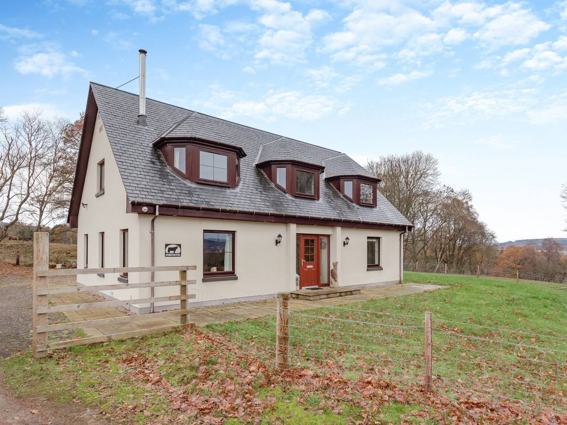 Cottage ∙ 3 Bedrooms ∙ 6 Guests - Inverness