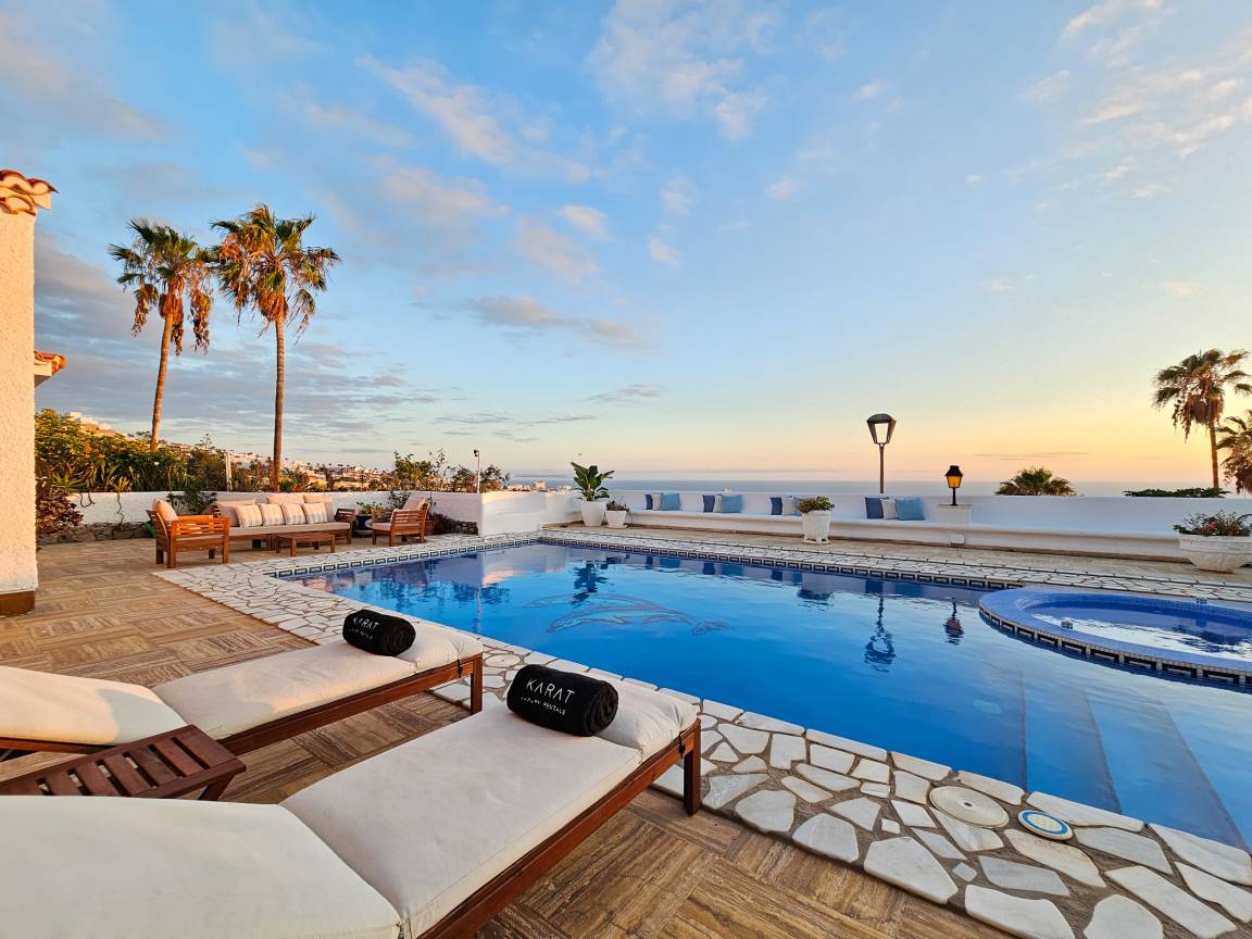 330 M² Villa ∙ 3 Habitaciones ∙ 6 Huéspedes - Los Cristianos