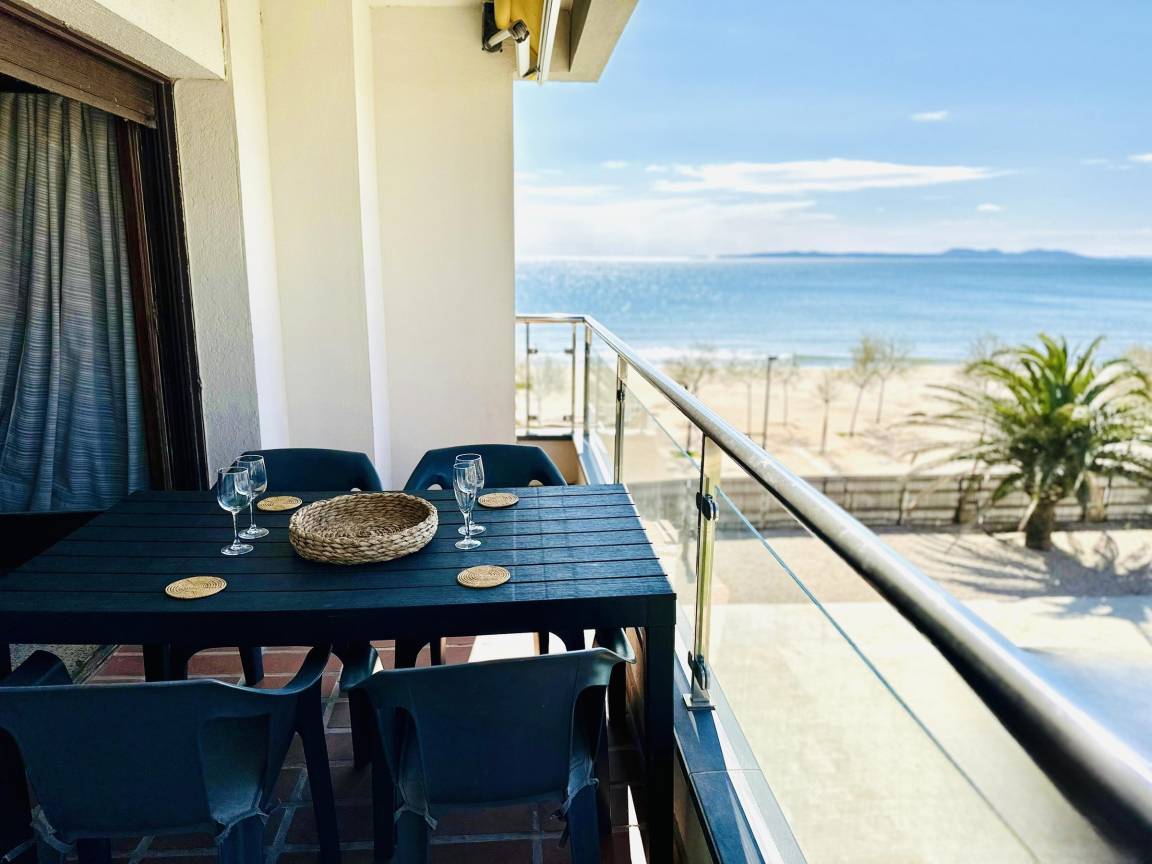 35 M² Appartement ∙ 1 Chambre ∙ 4 Personnes - Roses