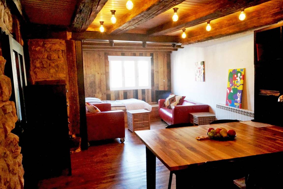 65 M² Ferienwohnung ∙ 1 Schlafzimmer ∙ 3 Gäste - Welzheim