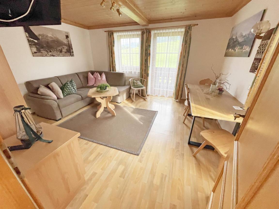 58 M² Apartment ∙ 2 Bedrooms ∙ 2 Guests - Saalfelden