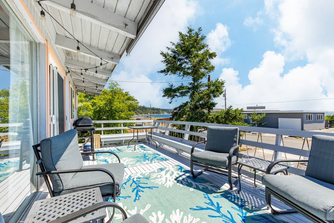 118 M² House ∙ 2 Bedrooms ∙ 6 Guests - Coupeville, WA