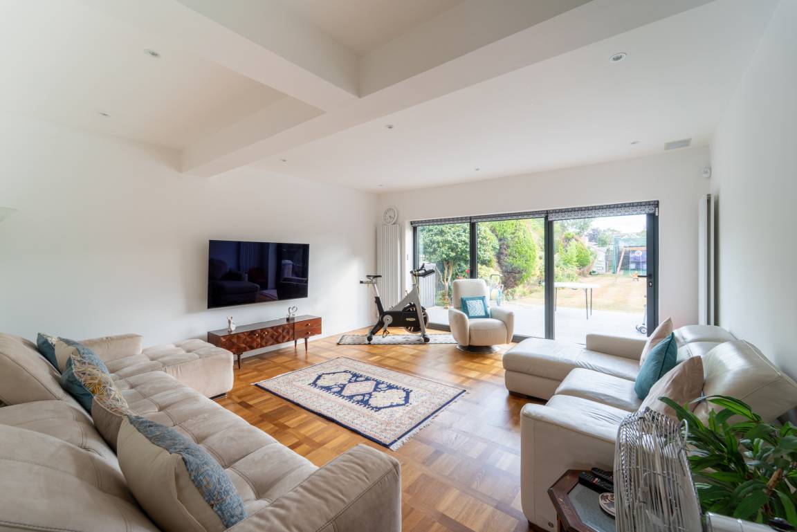 18 M² House ∙ 3 Bedrooms ∙ 5 Guests - Hayes