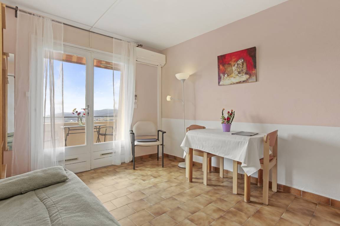 19 M² Appartement ∙ 1 Chambre ∙ 2 Personnes - Bormes-les-Mimosas