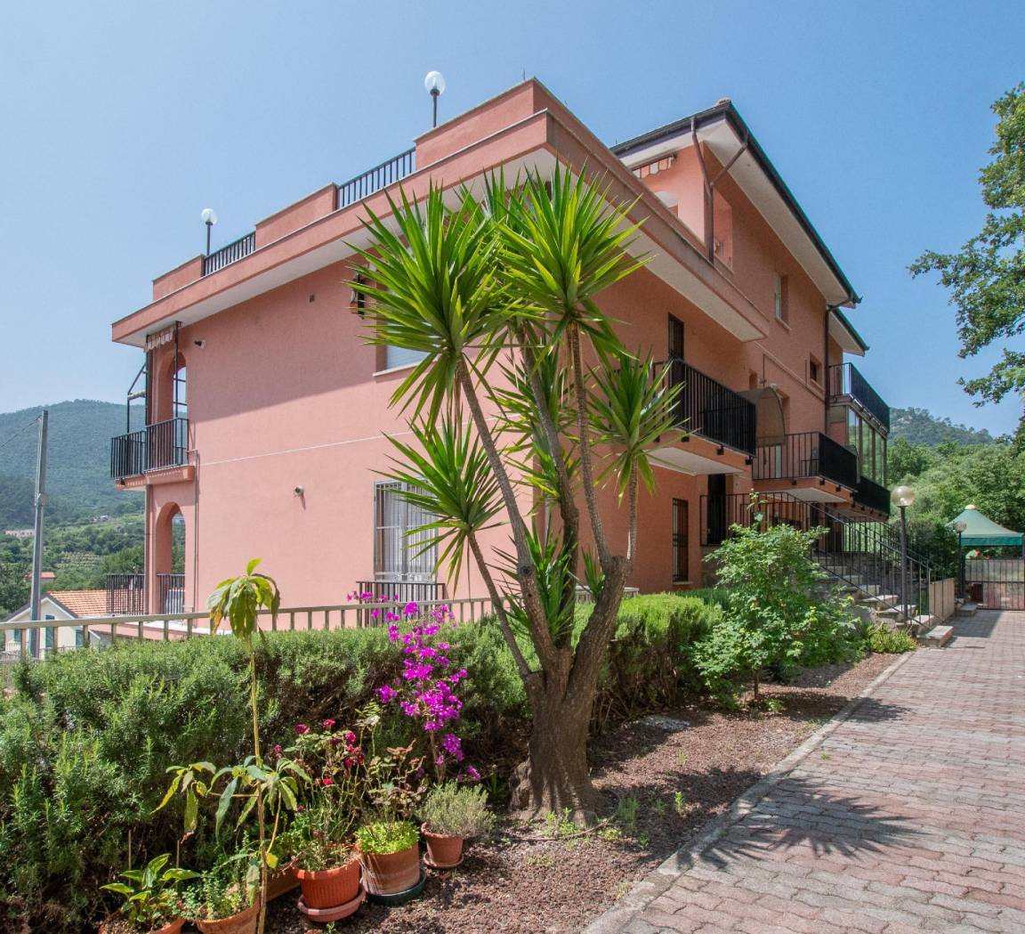 34 M² Appartamento Vacanza ∙ 2 Ospiti - Pietra Ligure