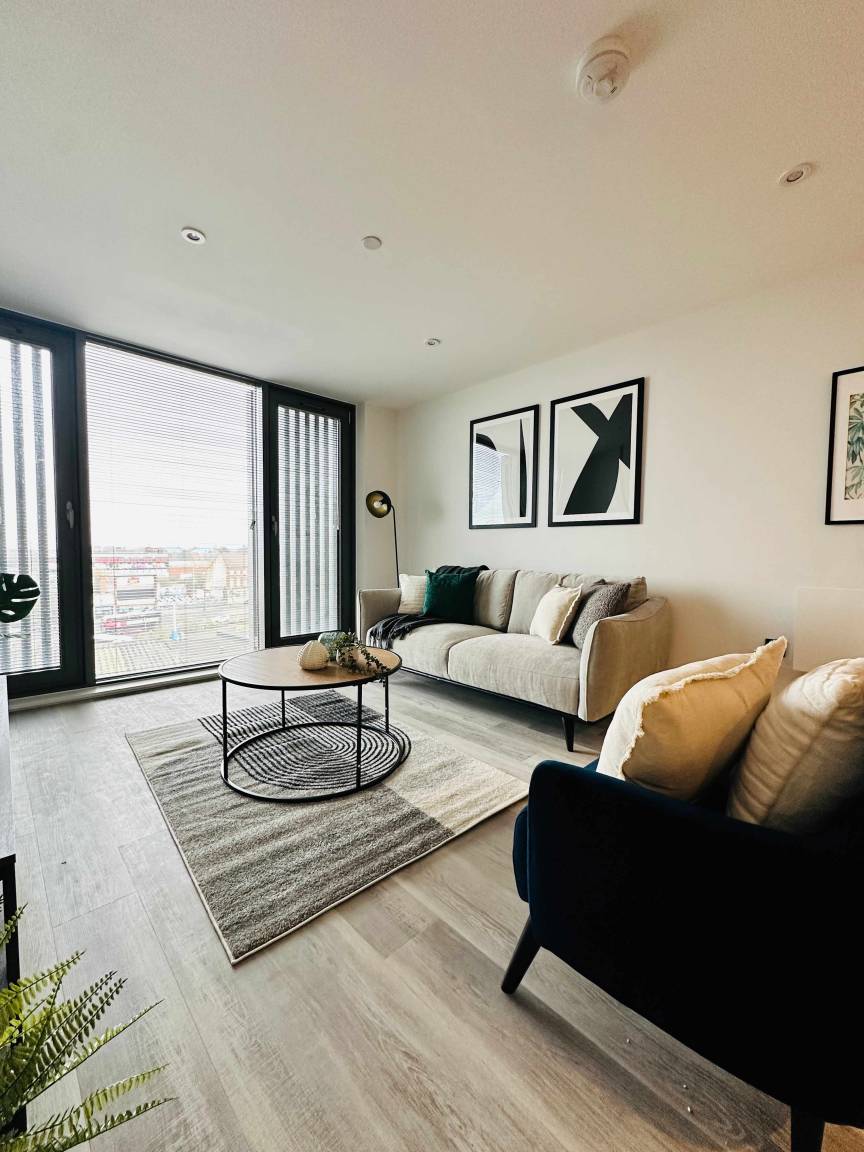 70 M² Apartment ∙ 2 Bedrooms ∙ 4 Guests - Bournville - Birmingham 