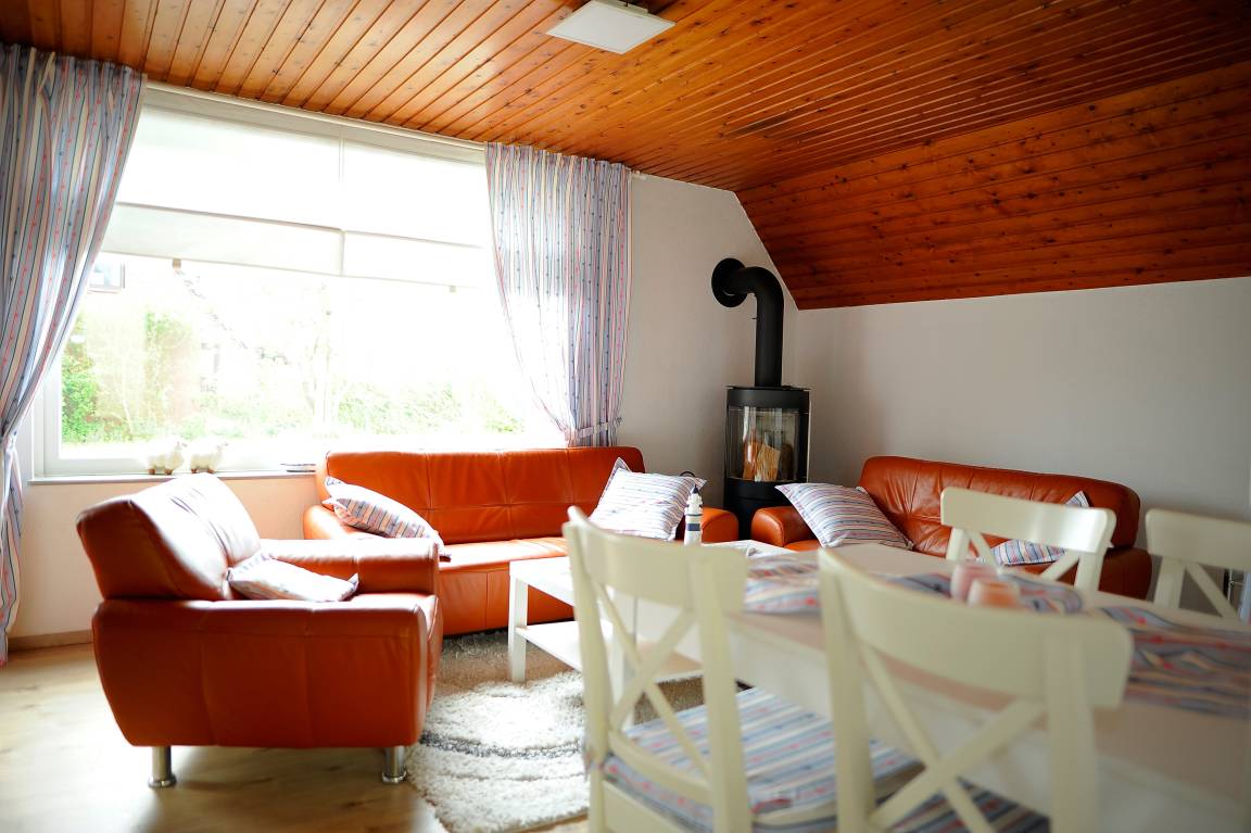 55 M² Ferienhaus ∙ 2 Schlafzimmer ∙ 4 Gäste - Friedrichskoog