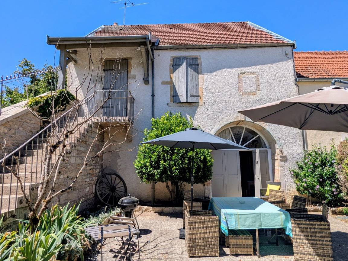 70 M² Cottage ∙ 2 Chambres ∙ 6 Personnes - Dijon
