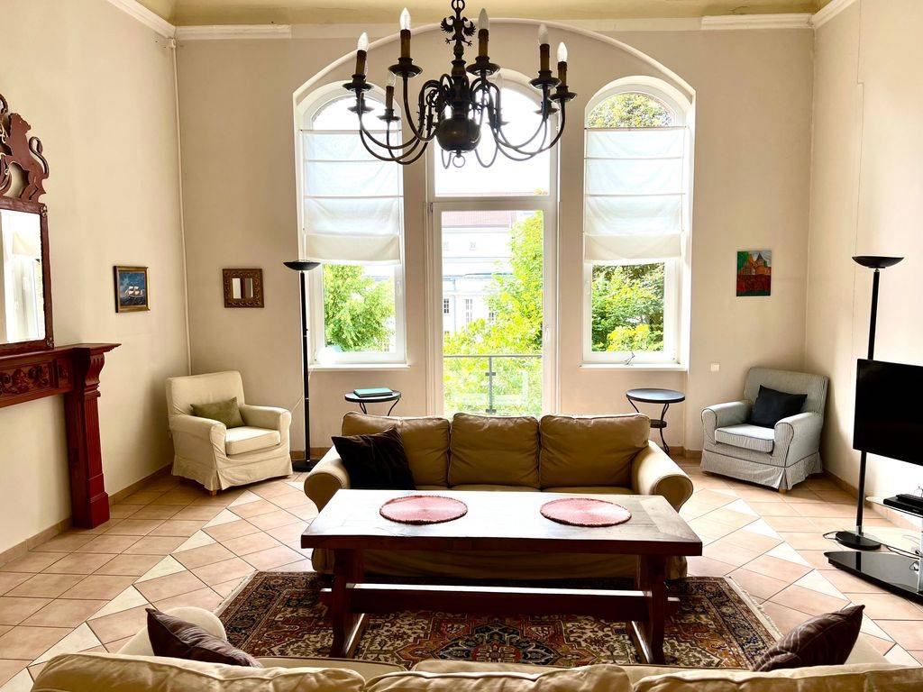 180 M² Apartment ∙ 5 Bedrooms ∙ 12 Guests - Stralsund