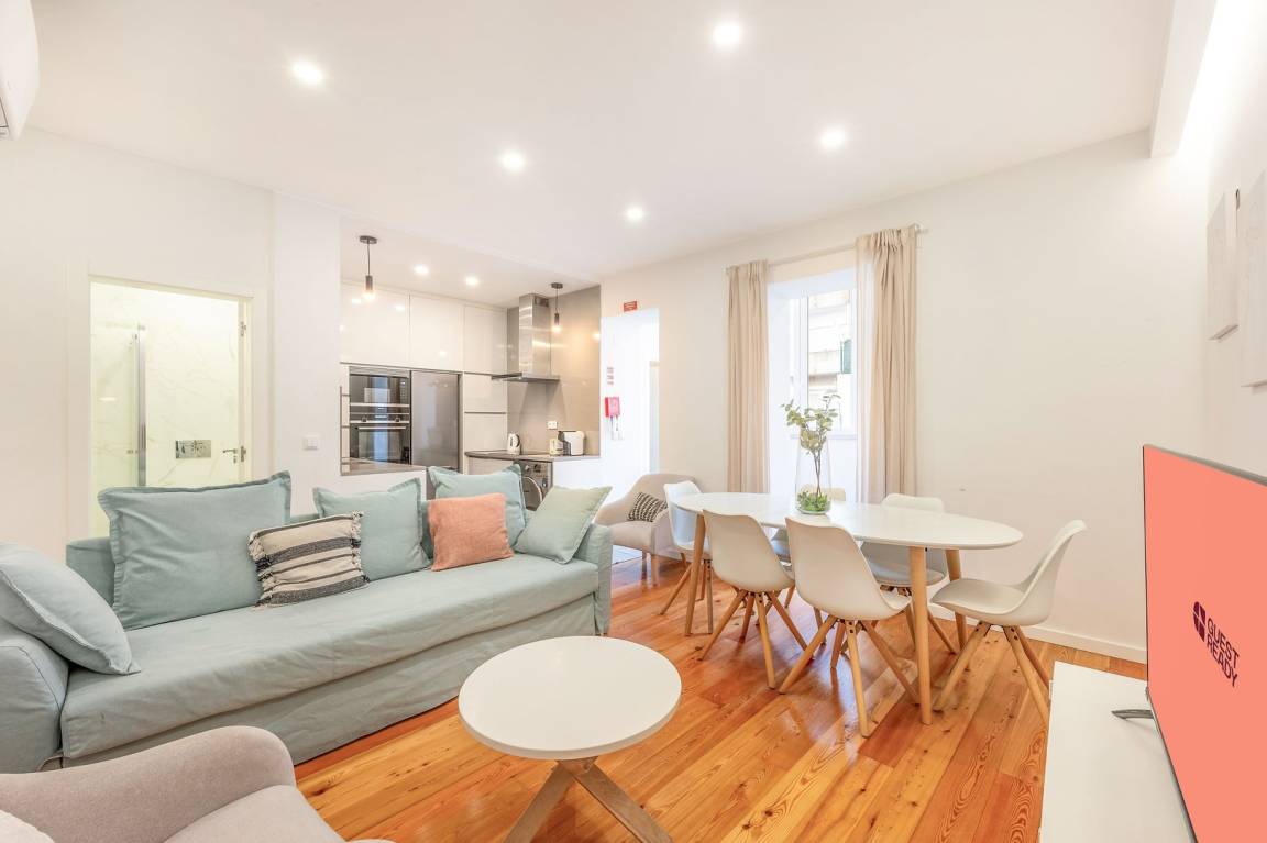 Apartamento ∙ 3 Habitaciones ∙ 6 Huéspedes - Loures