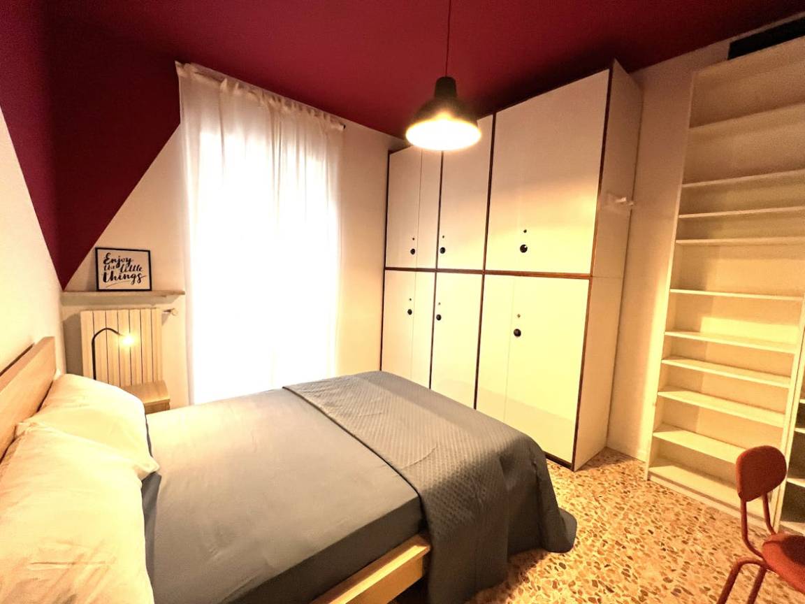 120 M² Private Room ∙ 1 Bedroom ∙ 1 Guest - Pavia