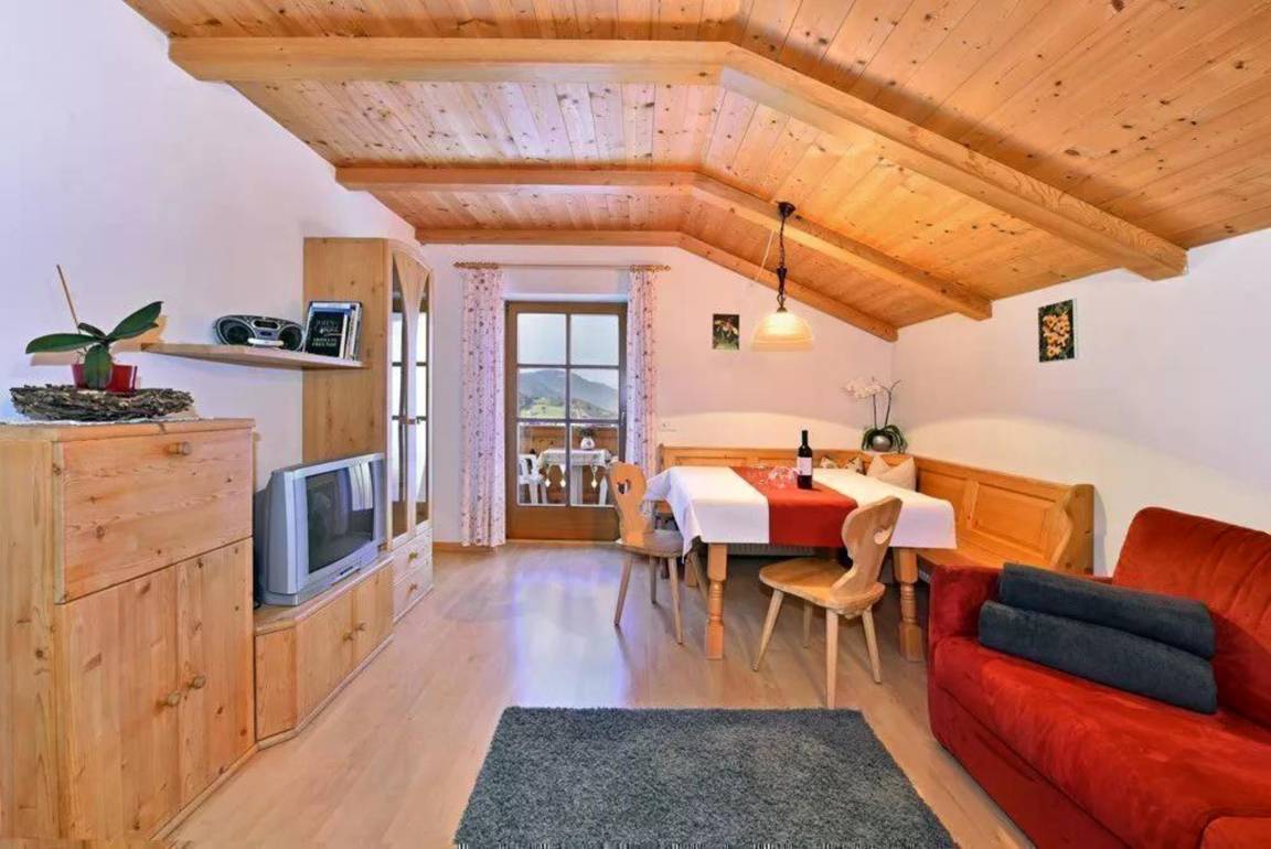 55 M² Agriturismo ∙ 1 Camera Da Letto ∙ 4 Ospiti - Nova Levante