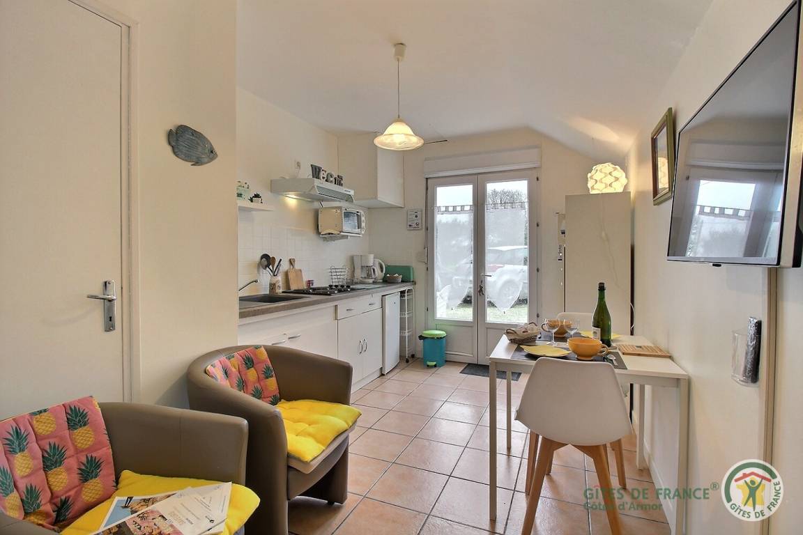 28 M² Gîte ∙ 1 Chambre ∙ 2 Personnes - Plougrescant