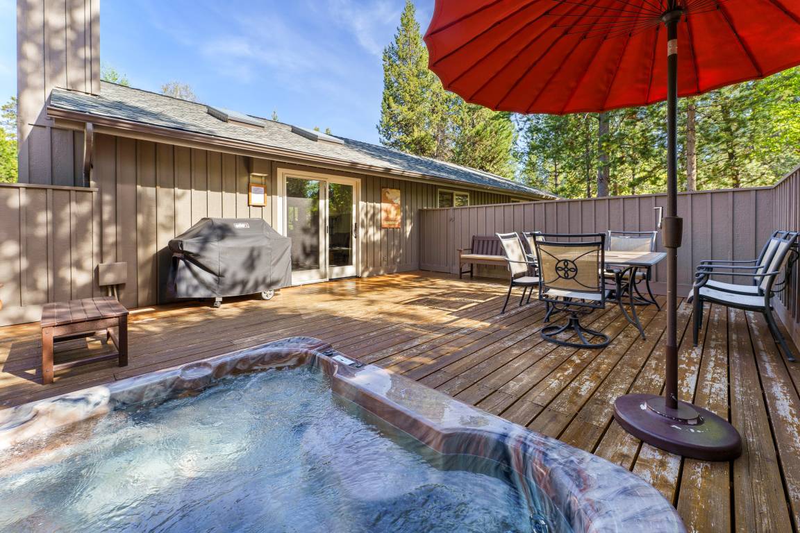 122 M² House ∙ 3 Bedrooms ∙ 6 Guests - Sunriver, OR