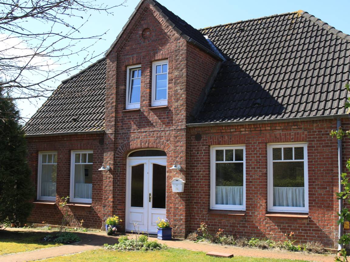 100 M² House ∙ 3 Bedrooms ∙ 5 Guests - Husum