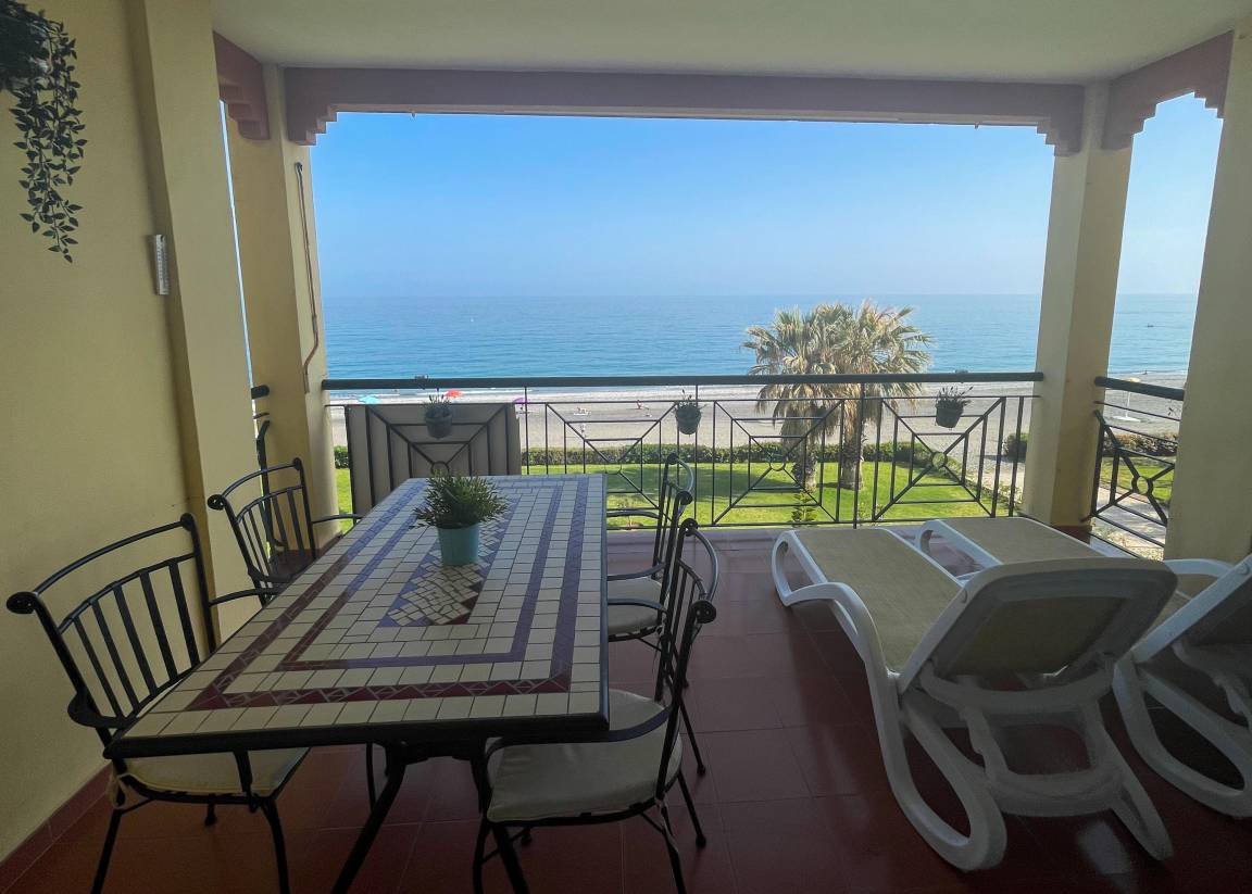 80 M² Apartment ∙ 2 Bedrooms ∙ 4 Guests - Torrox