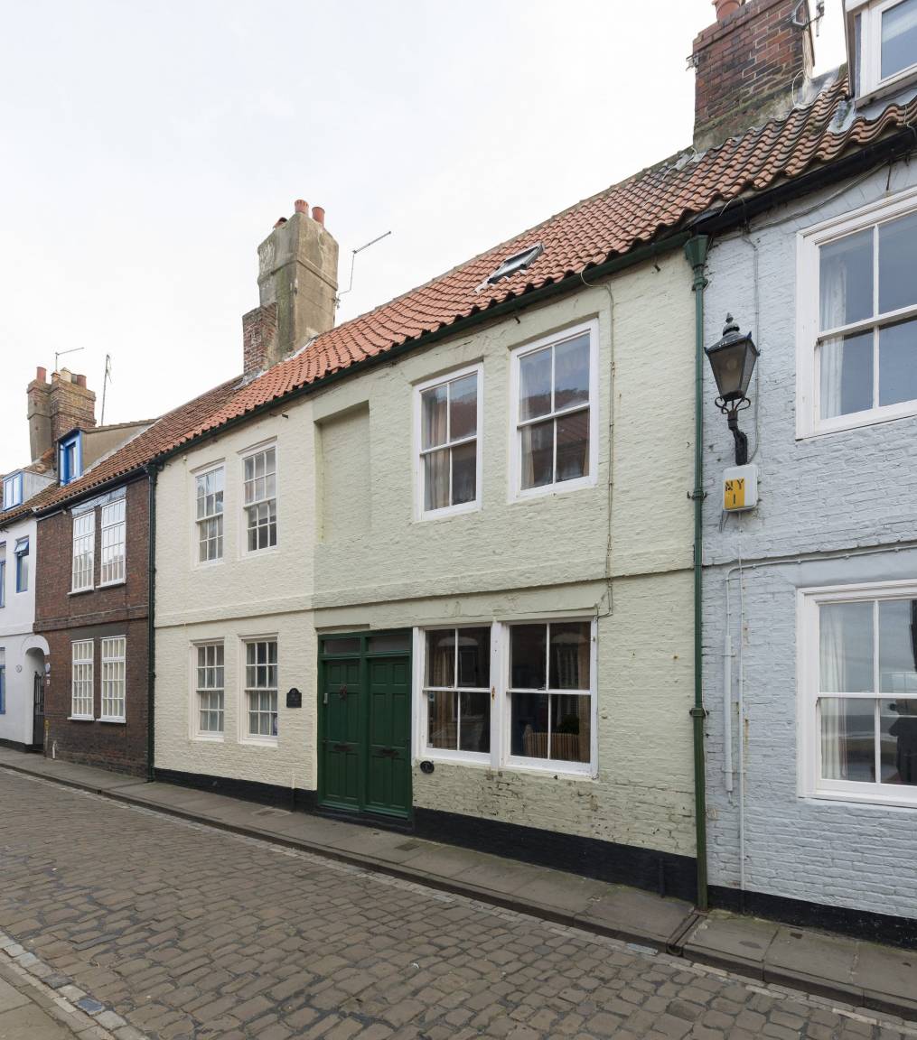Cottage ∙ 2 Bedrooms ∙ 4 Guests - Sandsend