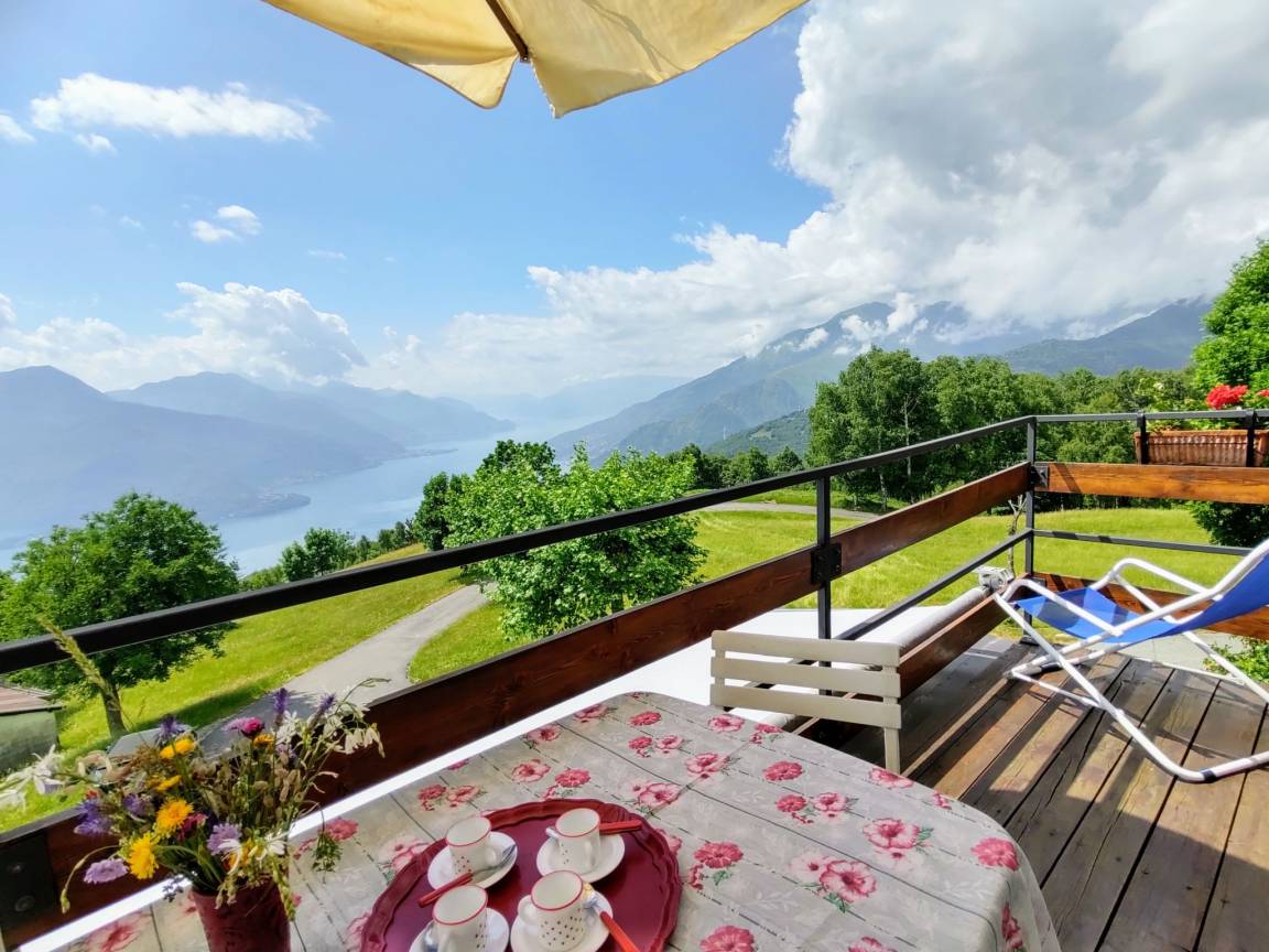 40 M² Appartement ∙ 2 Chambres ∙ 4 Personnes - Domaso