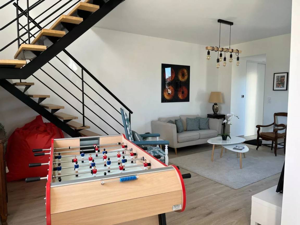 146 M² Huis ∙ 3 Slaapkamers ∙ 7 Gasten - Amboise