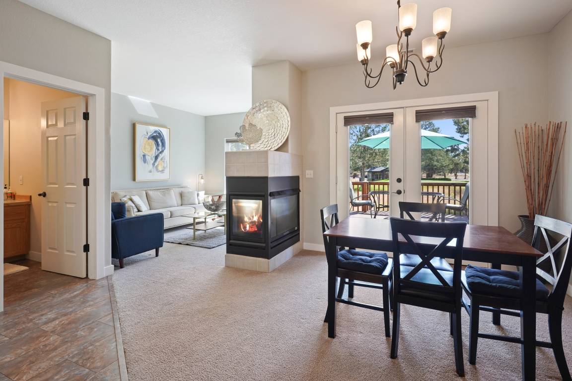 119 M² House ∙ 2 Bedrooms ∙ 4 Guests - Eagle Crest, OR