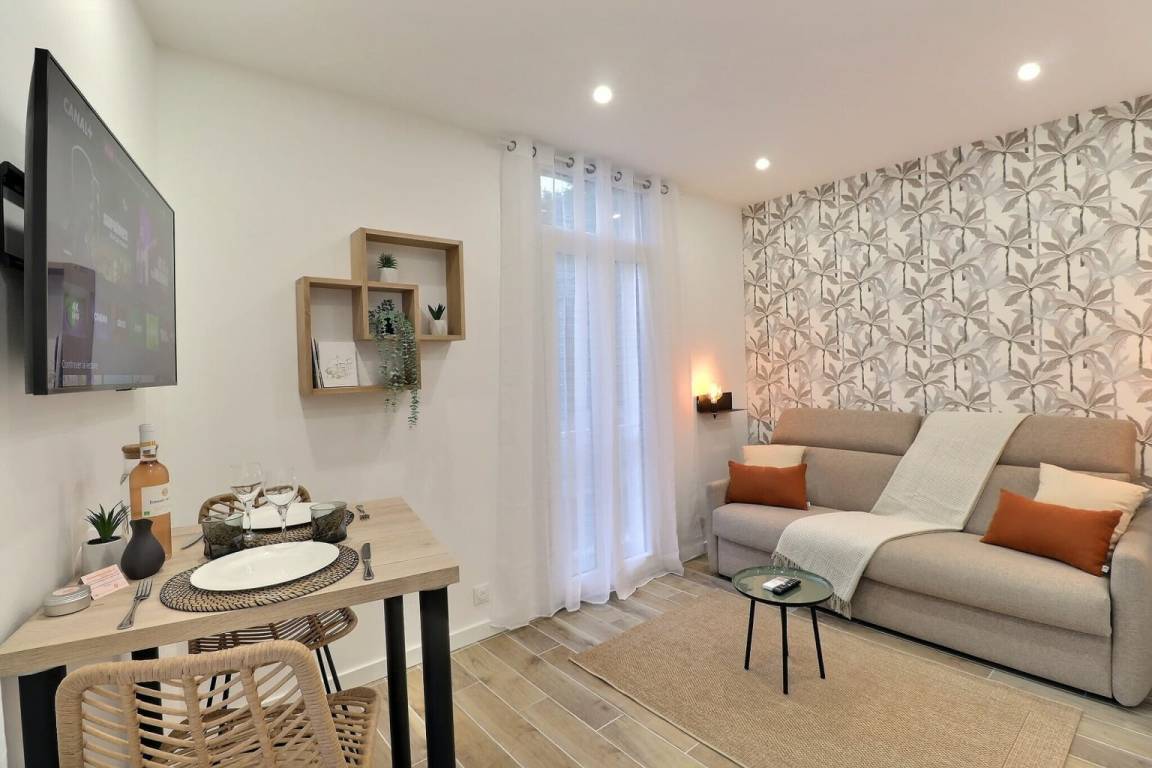 26 M² Studio Flat ∙ 2 Guests - Aix-en-Provence